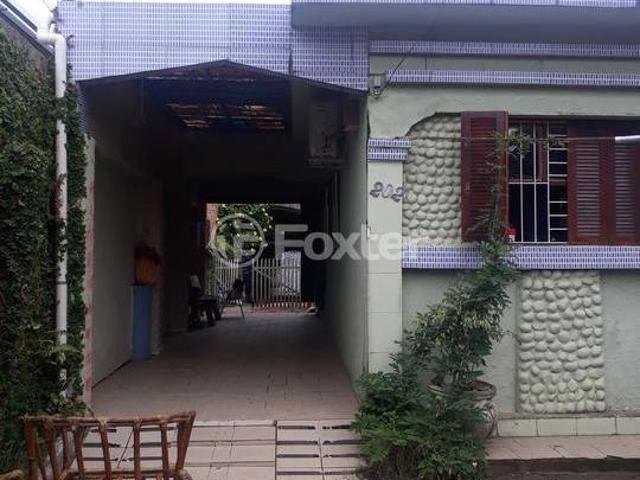 Casa, 2 dormitórios, 110 m², em Martinica