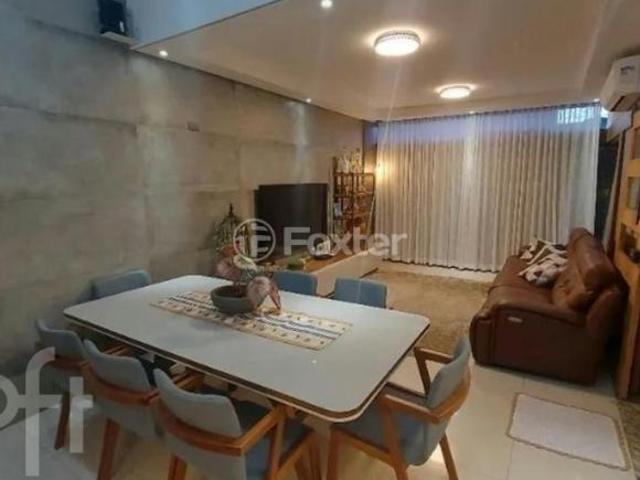 Casa, 2 dormitórios, 125 m², em Jardim Iguatemi