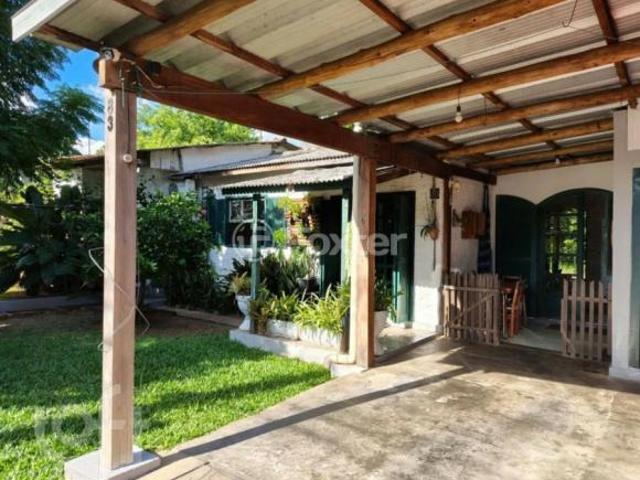 Casa, 2 dormitórios, 129.29 m², em Pinheiro