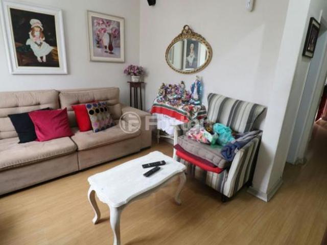 Casa, 2 dormitórios, 120 m², em Jardim da Glória