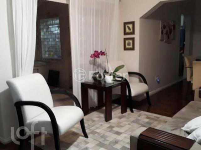 Casa, 2 dormitórios, 139.22 m², em Morro Santana
