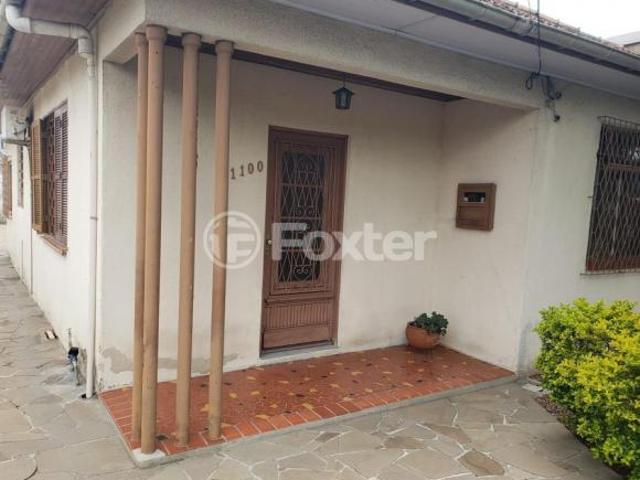 Casa, 2 dormitórios, 130 m², em Jardim Sabará