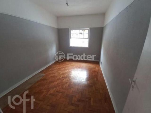 Casa, 2 dormitórios, 160 m², em Cambuci
