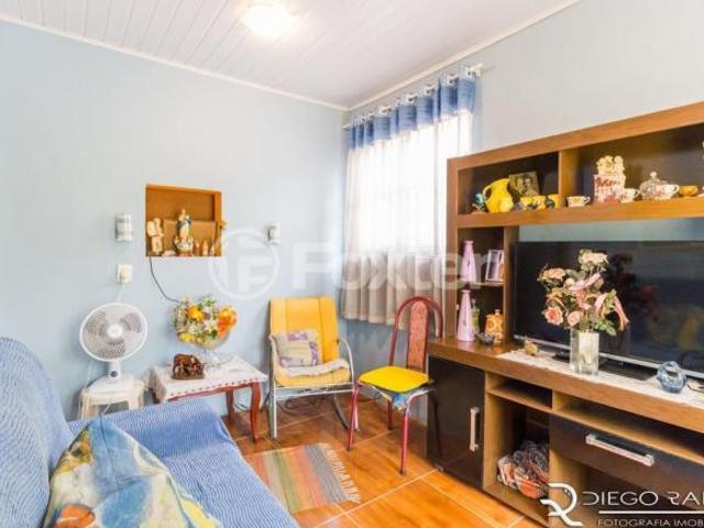 Casa, 2 dormitórios, 160 m², em Passo da Areia