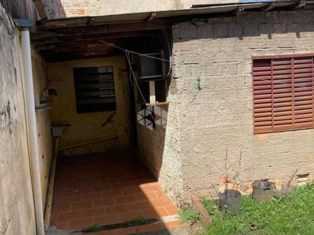 Casa 2 dormitórios