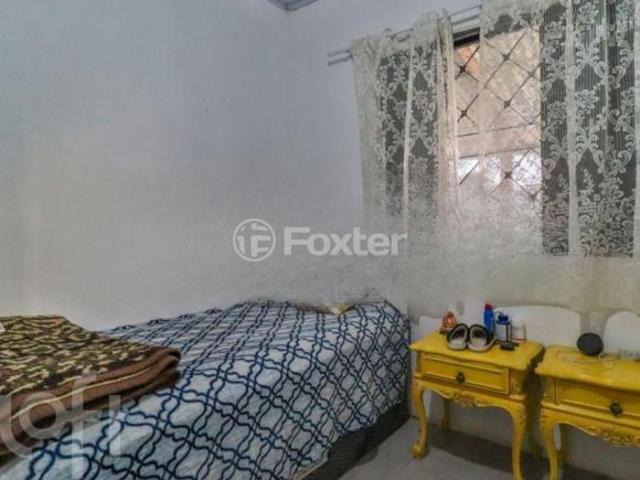 Casa, 2 dormitórios, 175.2 m², em Ponta Grossa