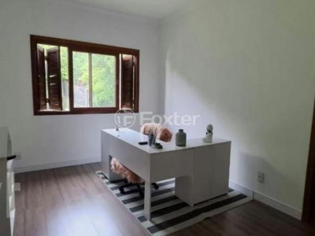 Casa, 2 dormitórios, 170 m², em Teresópolis