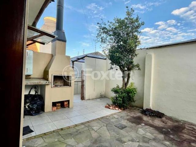 Casa, 2 dormitórios, 173.76 m², em Medianeira
