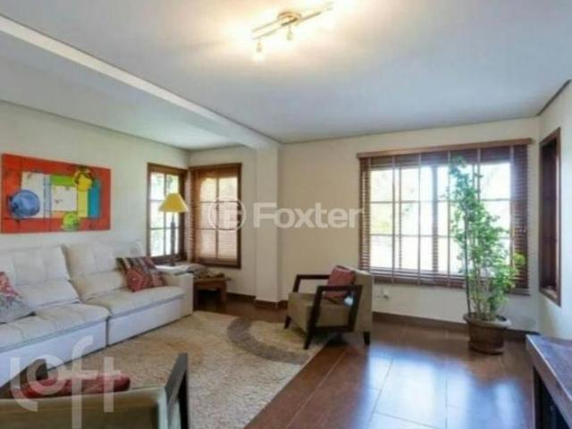 Casa, 2 dormitórios, 186 m², em Aberta dos Morros