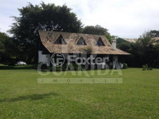 Casa, 2 dormitórios, 180 m², em Arquipélago