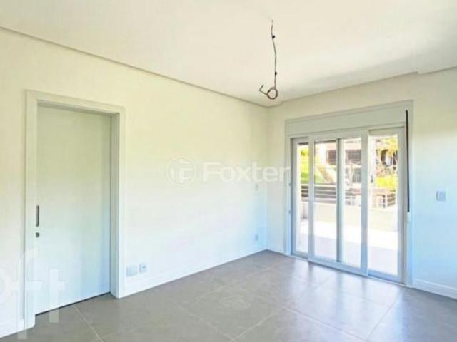 Casa, 2 dormitórios, 180.86 m², em Jardim Isabel
