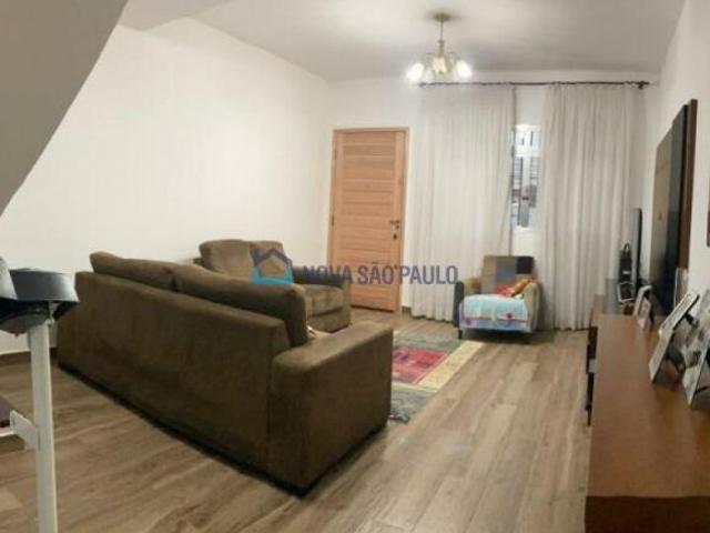 Casa 2 dormitórios, 1 vaga, próximo UNIP Anchieta
