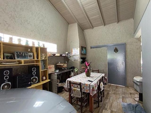 Casa 2 dormitórios, 1 banheiro, 2 vagas, bairro Encosta do Sol, em Estância Velha. Aceita financiame