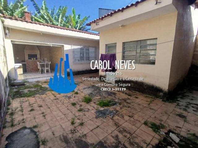 CASA 2 DORMITORIOS 1 SUITE + EDICULA LADO PRAIA FINANCIAMENTO MONGAGUA
