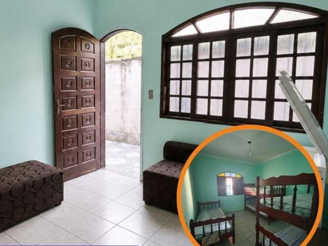 CASA 2 DORMITORIOS 1 SUITE LADO PISTA A VISTA MONGAGUA