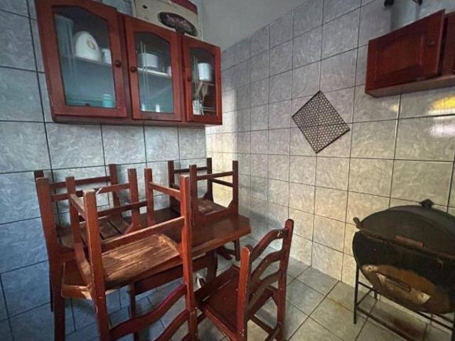 CASA 2 DORMITORIOS 1 SUITE LADO PISTA A VISTA MONGAGUA
