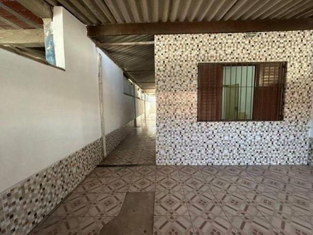 CASA 2 DORMITORIOS 1 SUITE LADO PISTA FINANCIAMENTO ITANHAEM