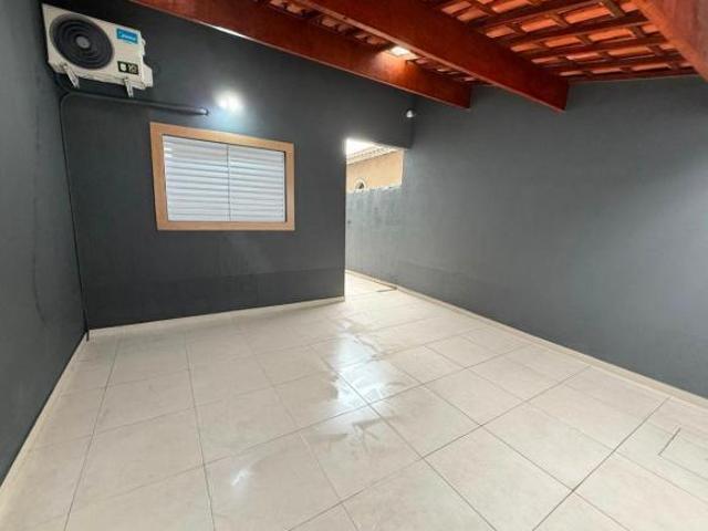 CASA 2 DORMITORIOS 1 SUITE PISCINA LADO PISTA FINANCIAMENTO MONGAGUA