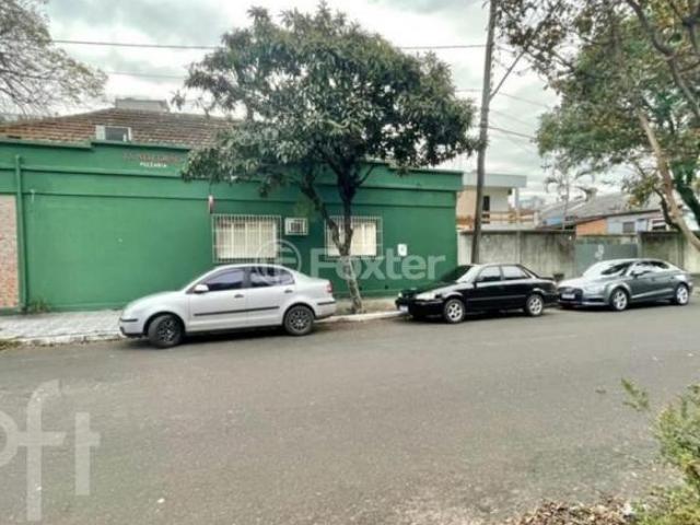 Casa, 2 dormitórios, 200 m², em Rio Branco