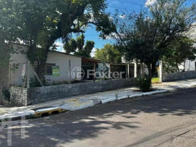 Casa, 2 dormitórios, 226.33 m², em Ouro Branco