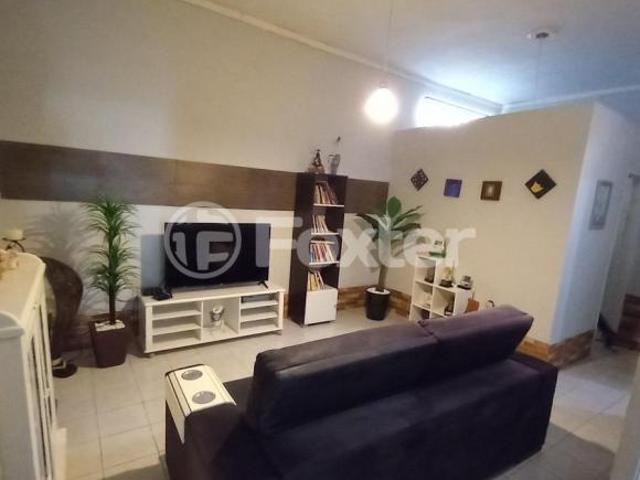 Casa, 2 dormitórios, 245 m², em Partenon