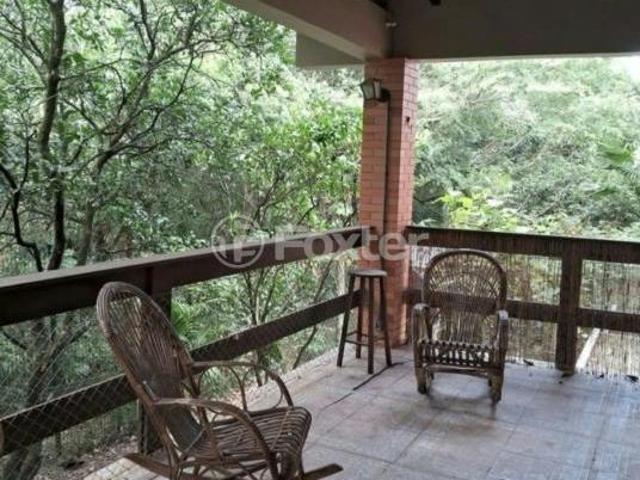 Casa, 2 dormitórios, 250 m², em Parque Olinda