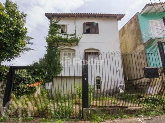 Casa, 2 dormitórios, 250 m², em Partenon