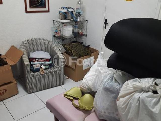 Casa, 2 dormitórios, 266 m², em Morada do Vale II