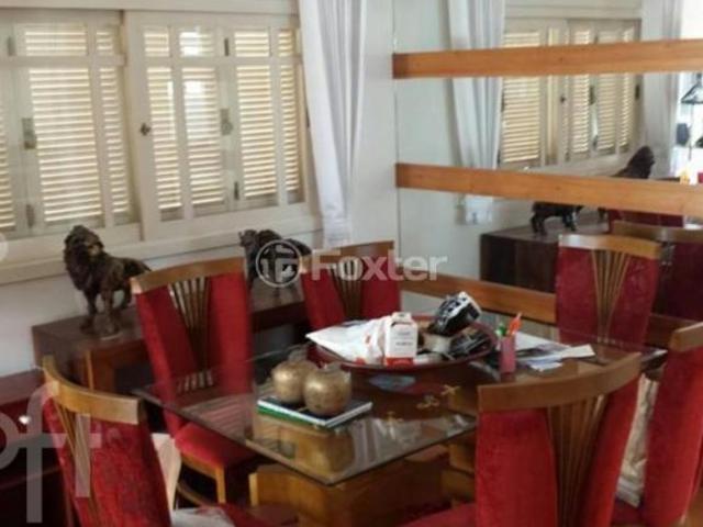 Casa, 2 dormitórios, 260 m², em Medianeira