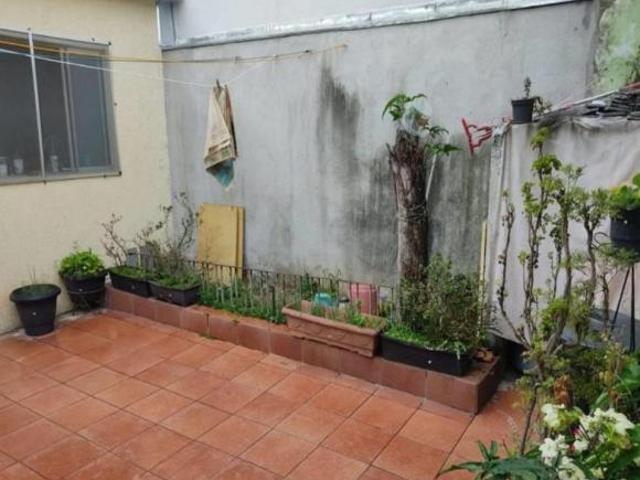 Casa 2 dormitórios, 2 vagas