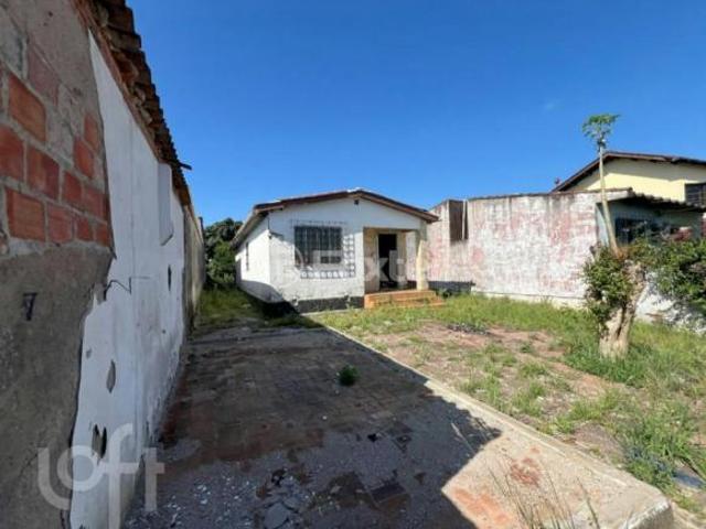 Casa, 2 dormitórios, 30.25 m², em São Judas Tadeu