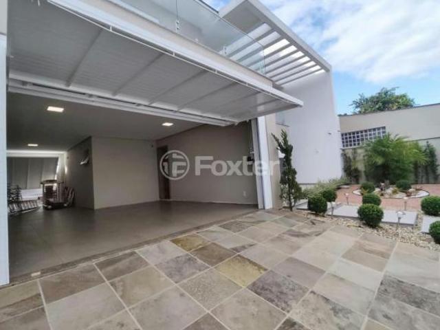 Casa, 2 dormitórios, 320 m², em Vila Imbui