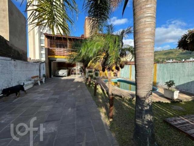 Casa, 2 dormitórios, 350 m², em Morro Santana