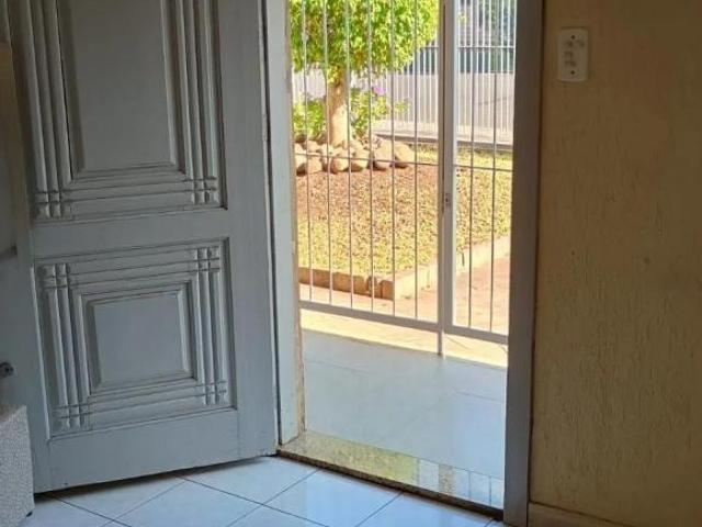Casa 2 dormitórios, 7 vagas garagem, Bairro Bom Princípio