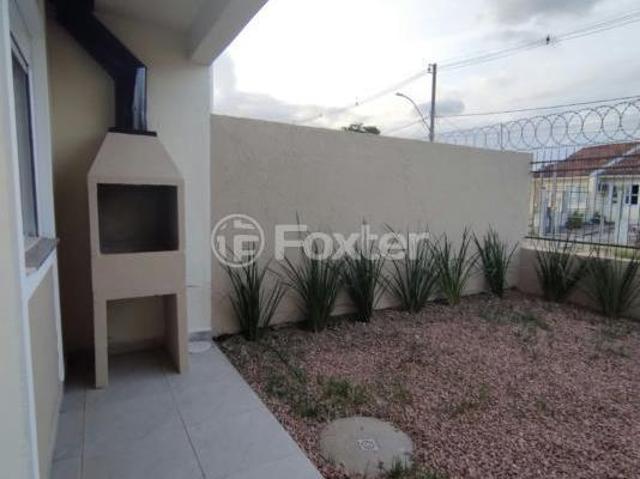 Casa, 2 dormitórios, 49 m², em Restinga