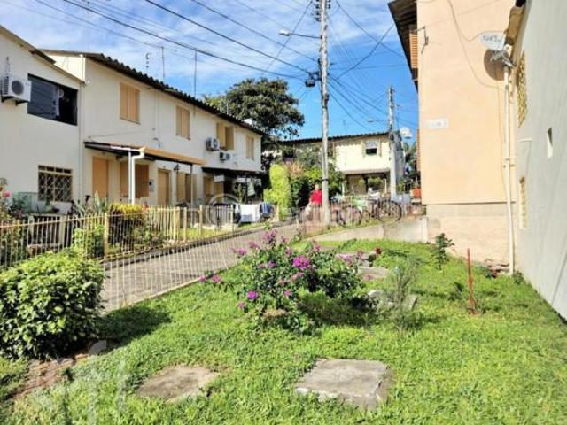 Casa, 2 dormitórios, 50 m², em Cavalhada