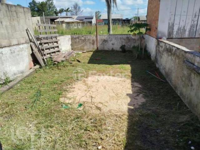 Casa, 2 dormitórios, 51.7 m², em Novo Mundo