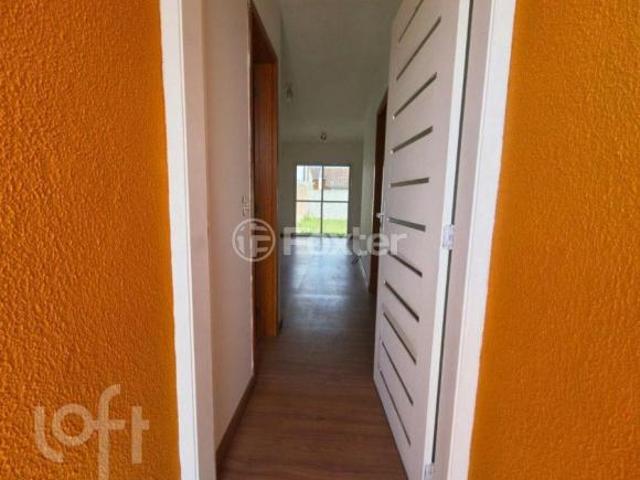 Casa, 2 dormitórios, 52 m², em Restinga
