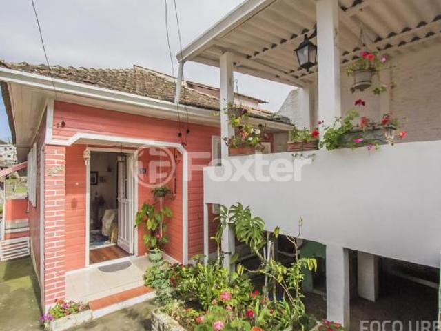 Casa, 2 dormitórios, 57 m², em Vila Jardim