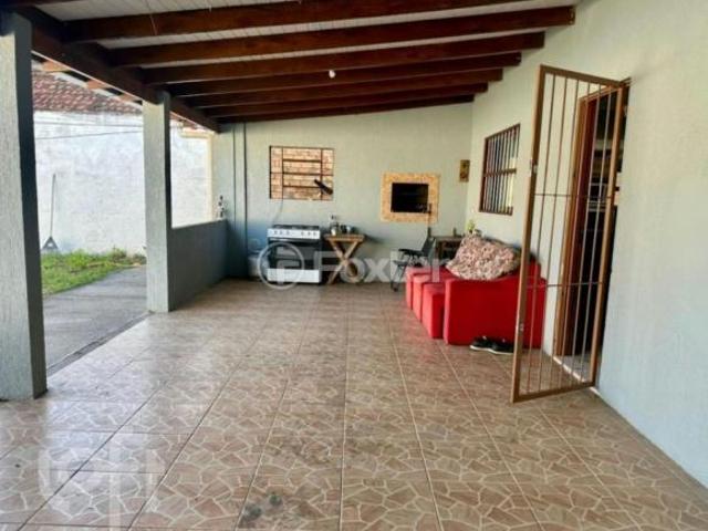 Casa, 2 dormitórios, 62.7 m², em Fátima