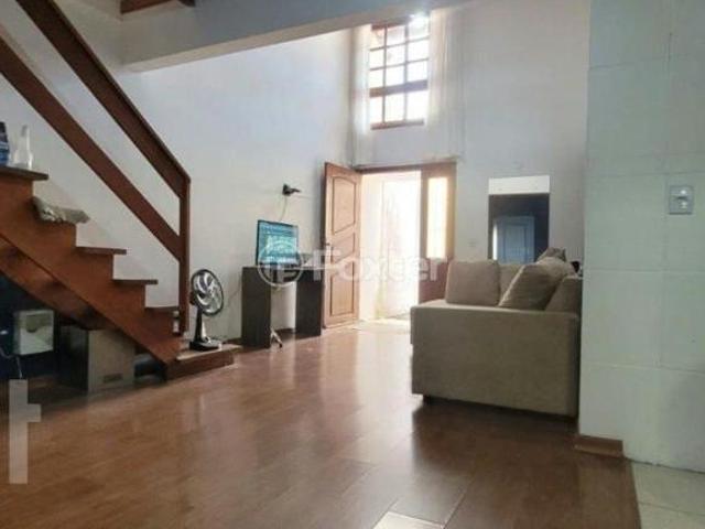 Casa, 2 dormitórios, 63 m², em Hípica