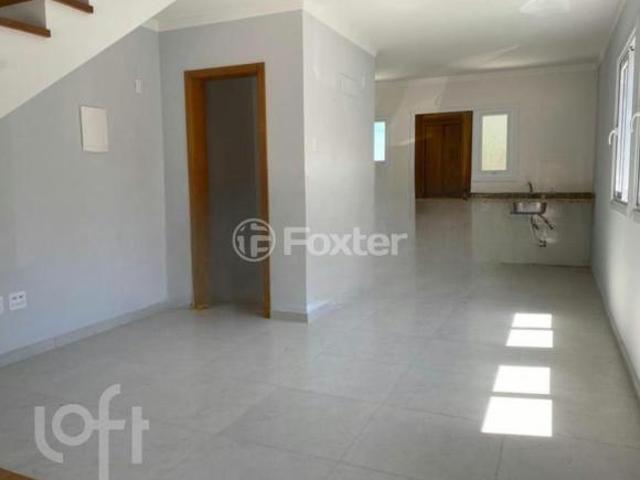 Casa, 2 dormitórios, 64 m², em Centro