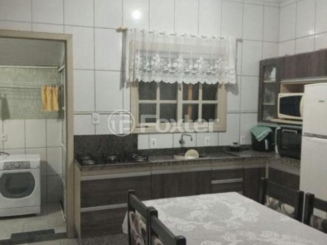 Casa, 2 dormitórios, 67.81 m², em Monte Belo