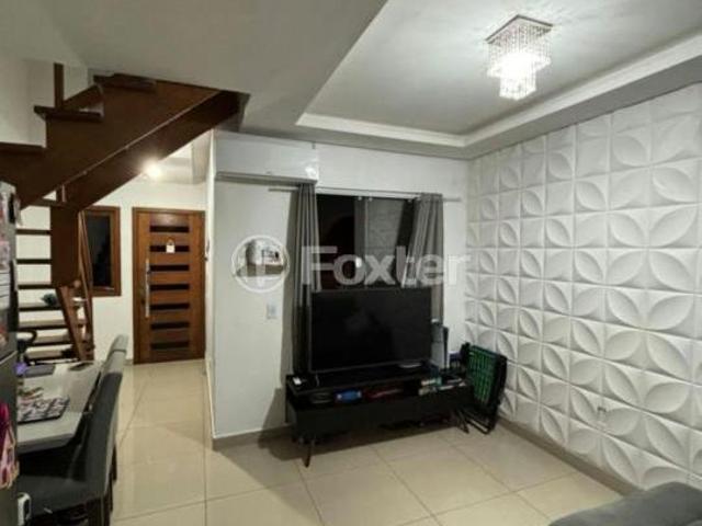 Casa, 2 dormitórios, 67 m², em COHAB B