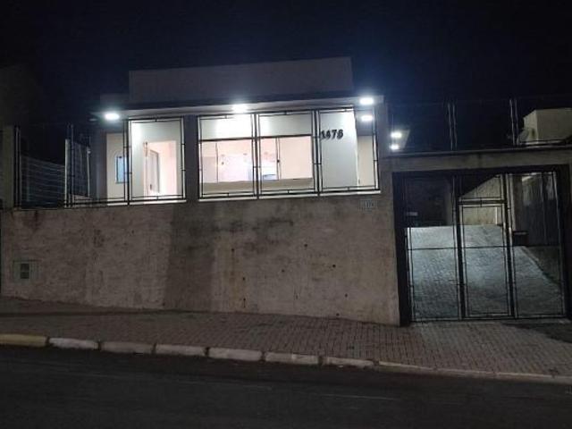 Casa 2 Dormitórios
