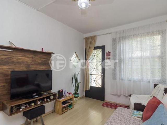 Casa, 2 dormitórios, 72.3 m², em Jardim Sabará