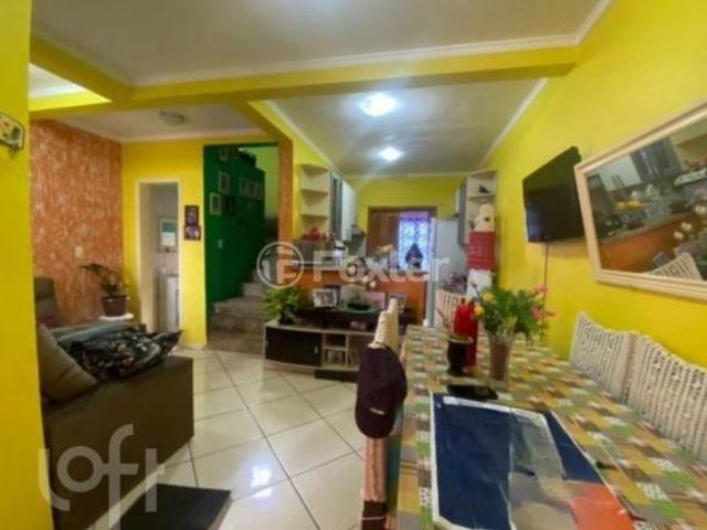 Casa, 2 dormitórios, 74 m², em Olaria