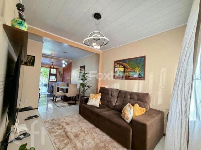 Casa, 2 dormitórios, 75 m², em São José