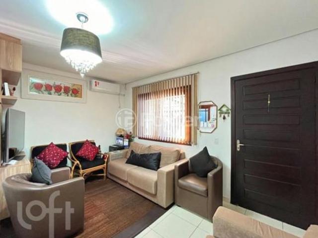 Casa, 2 dormitórios, 76.78 m², em Hípica