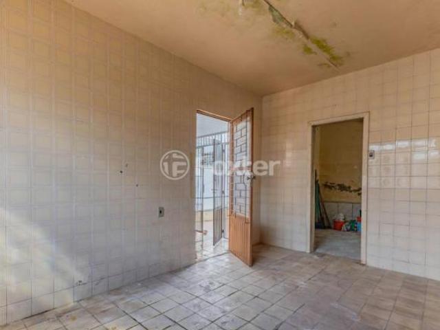 Casa, 2 dormitórios, 78.5 m², em Fátima